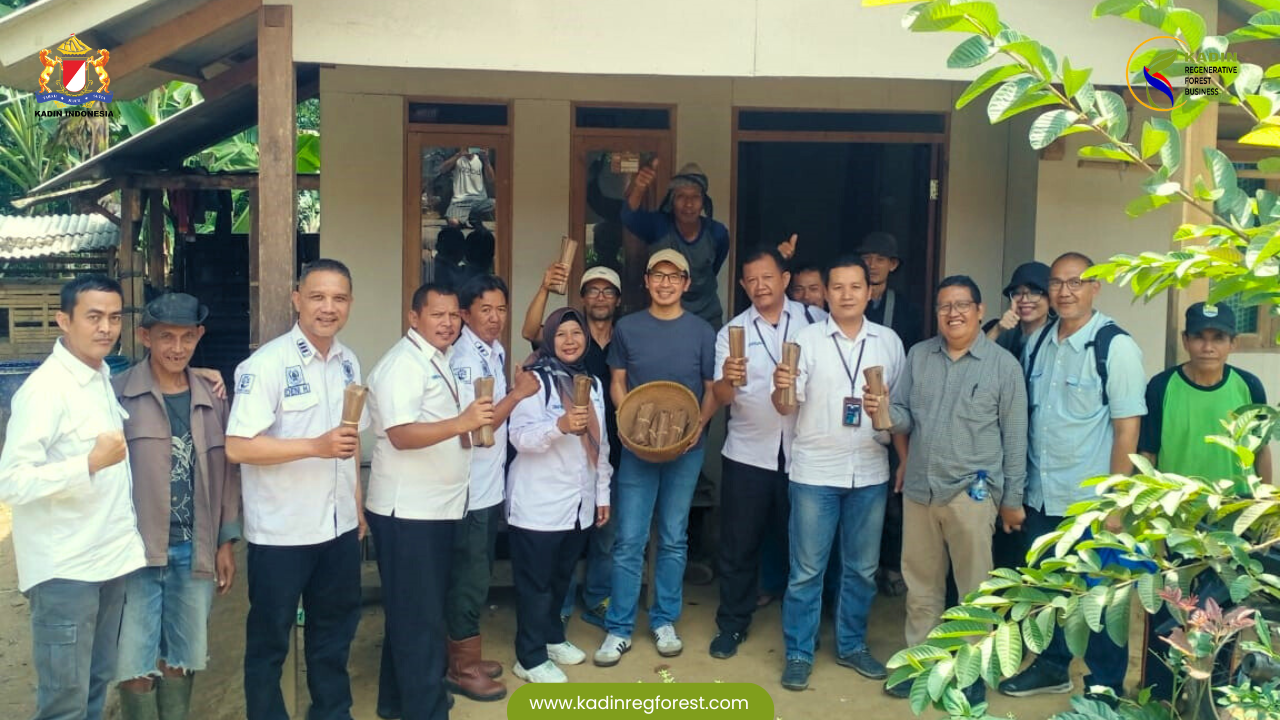 Mengembangkan Kolaborasi Usaha Pemanfaatan Aren di Kawasan Jatigede ...